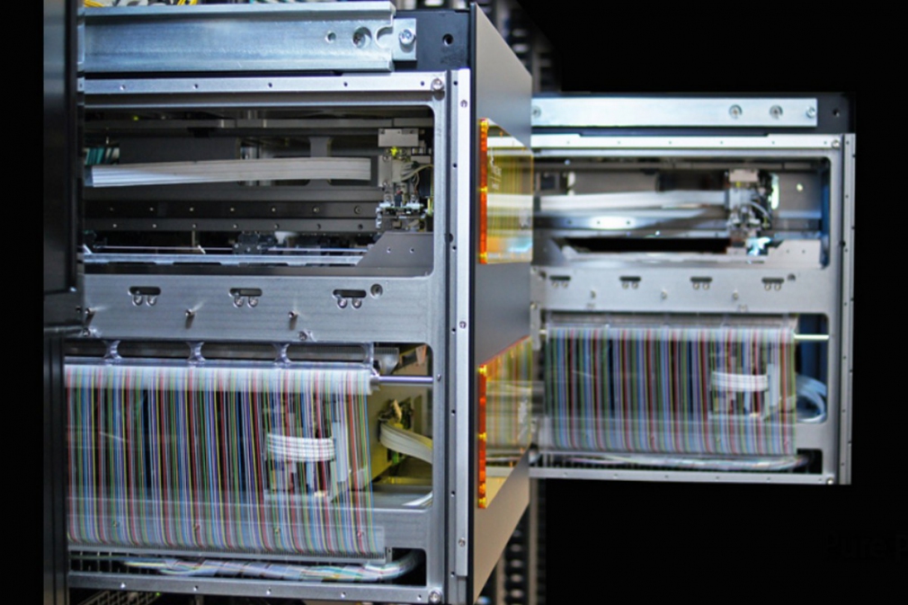 Robotic cross-connects designed for data centres - Data Centre Review